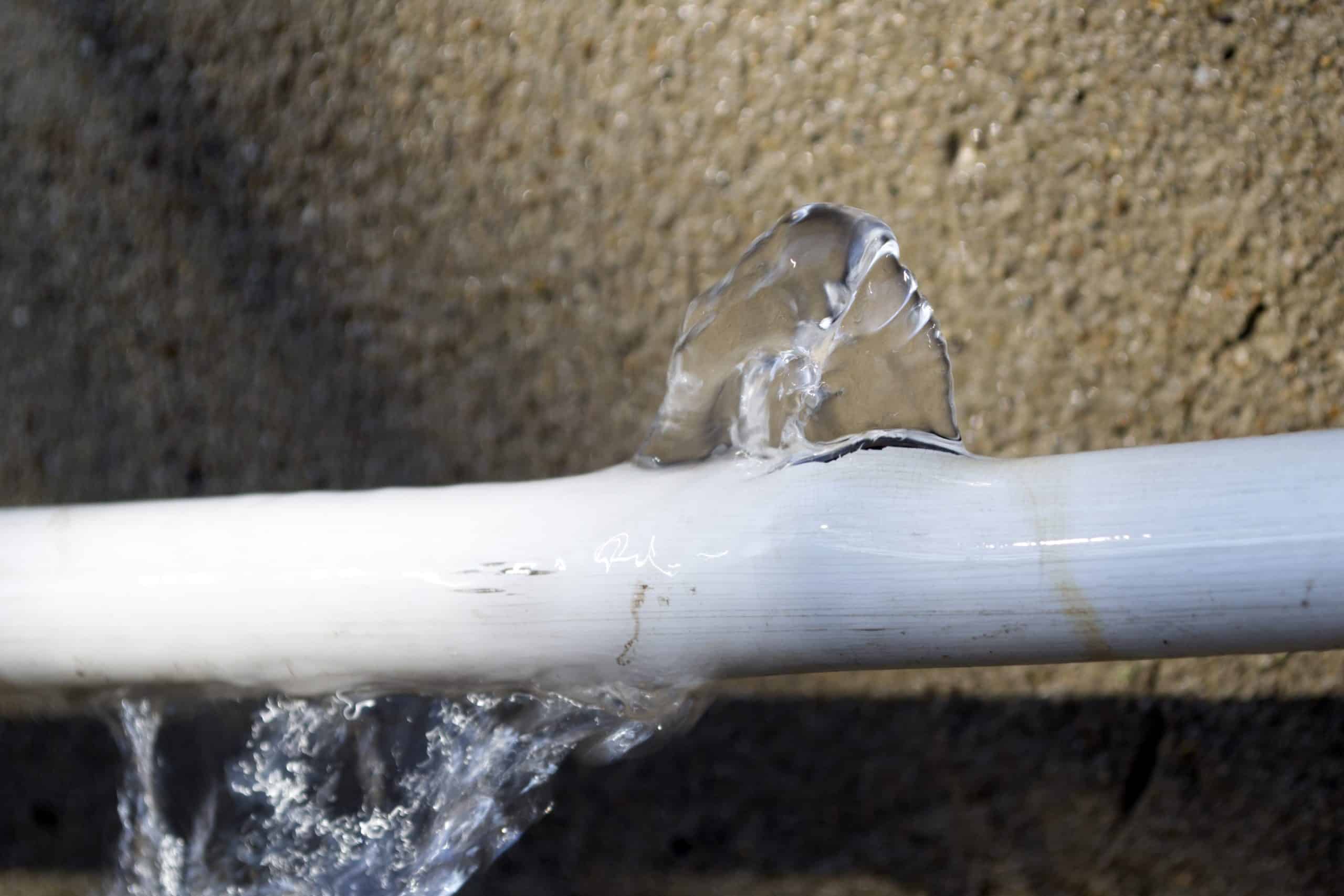 Why Your Plumbing Pipes Expand and Leak in the Summer